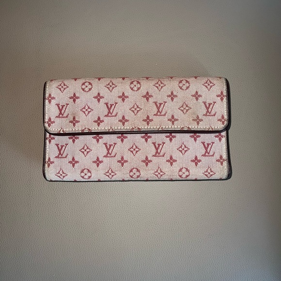 Louis Vuitton | Bags | 200s Louis Vuitton Cherry Monogram Mini Lin ...